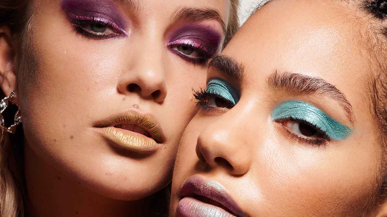 Come realizzare un trucco bold | AVON